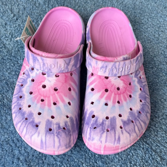 Simply Southern | Shoes | Simply Southern Swirl Clog Shoe Size 8 New ...